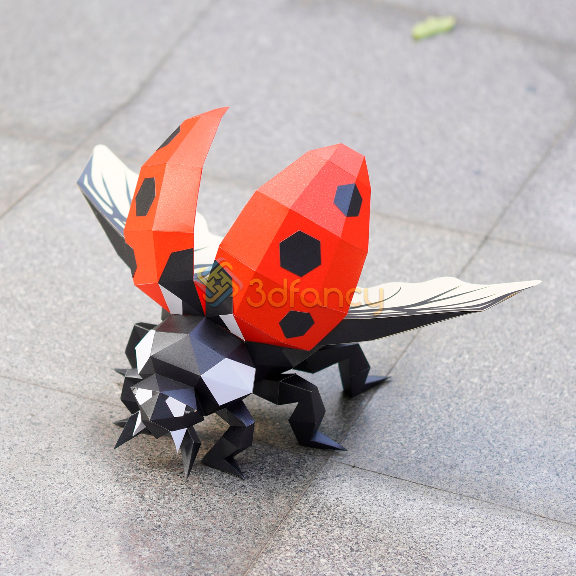 3D Flying Ladybug Papercraft SVG PDF Template – DIY Low Poly Insect Mo ...